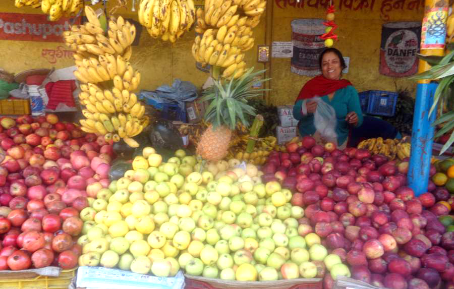 तरकारीको भाउ छोइनसक्नु, कहिले घट्छ त ? - NepalDut NepalDut